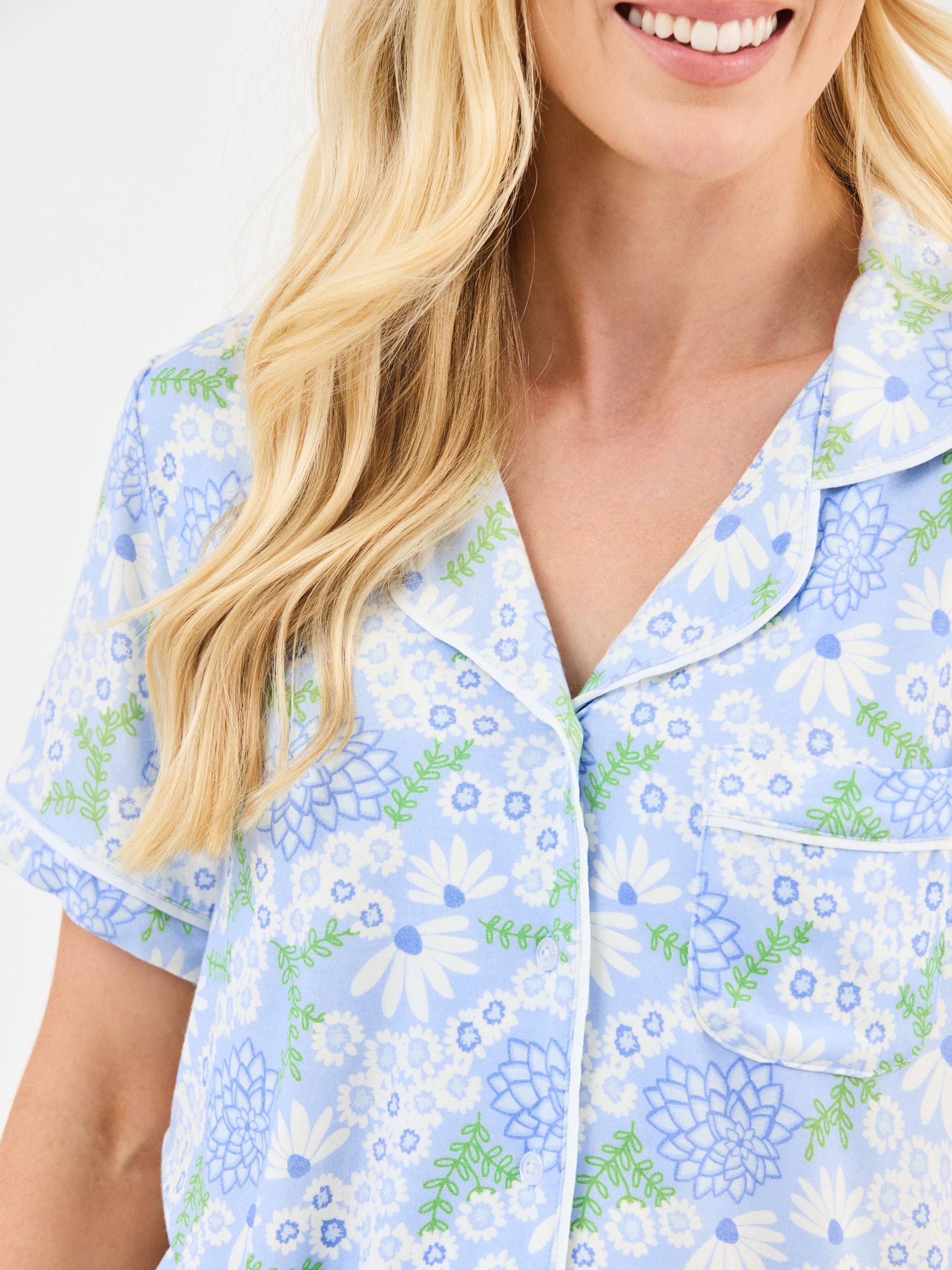 New Pajamas – Mary Square